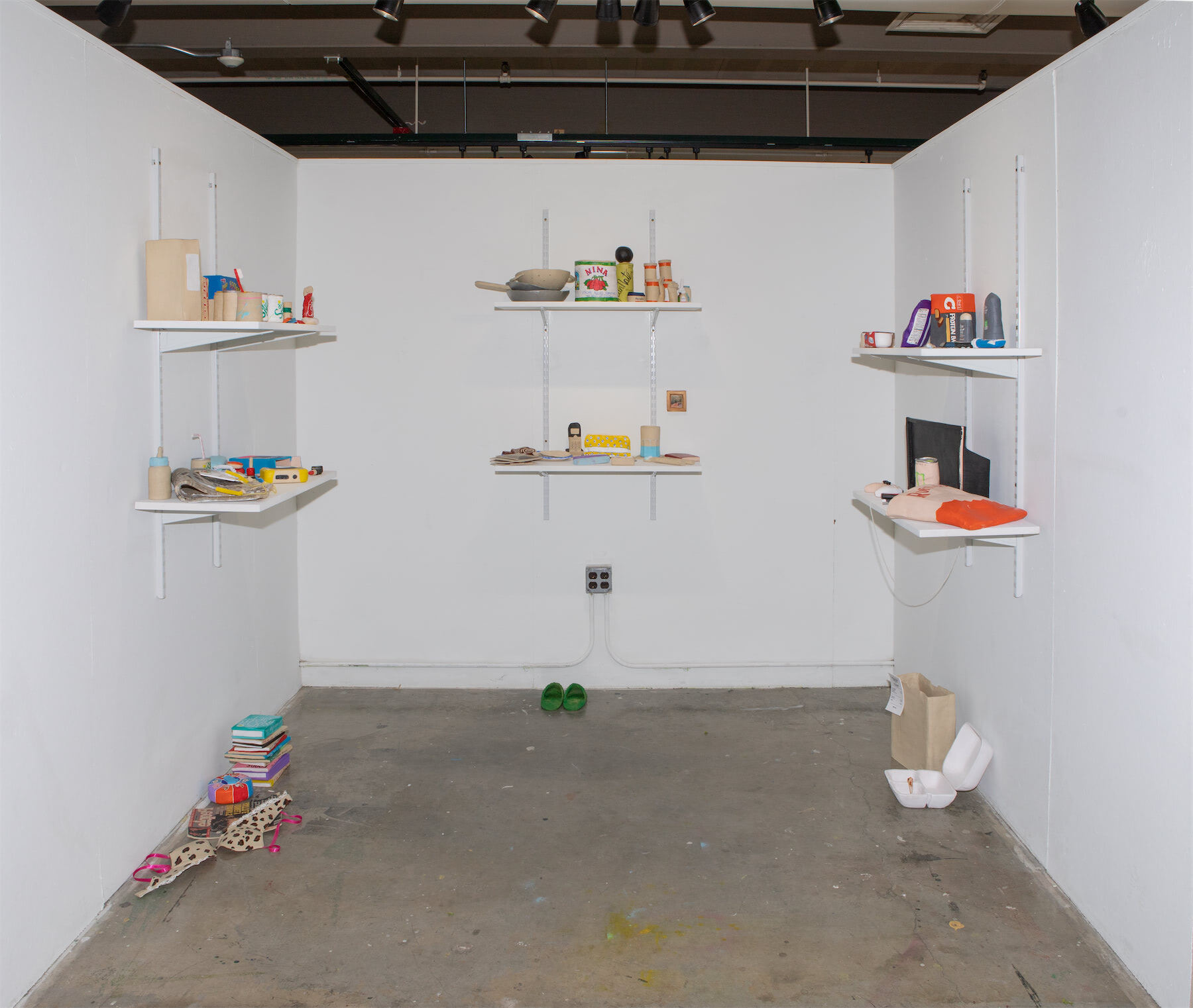 Brooke Dodderidge: Stuff | U-M Stamps